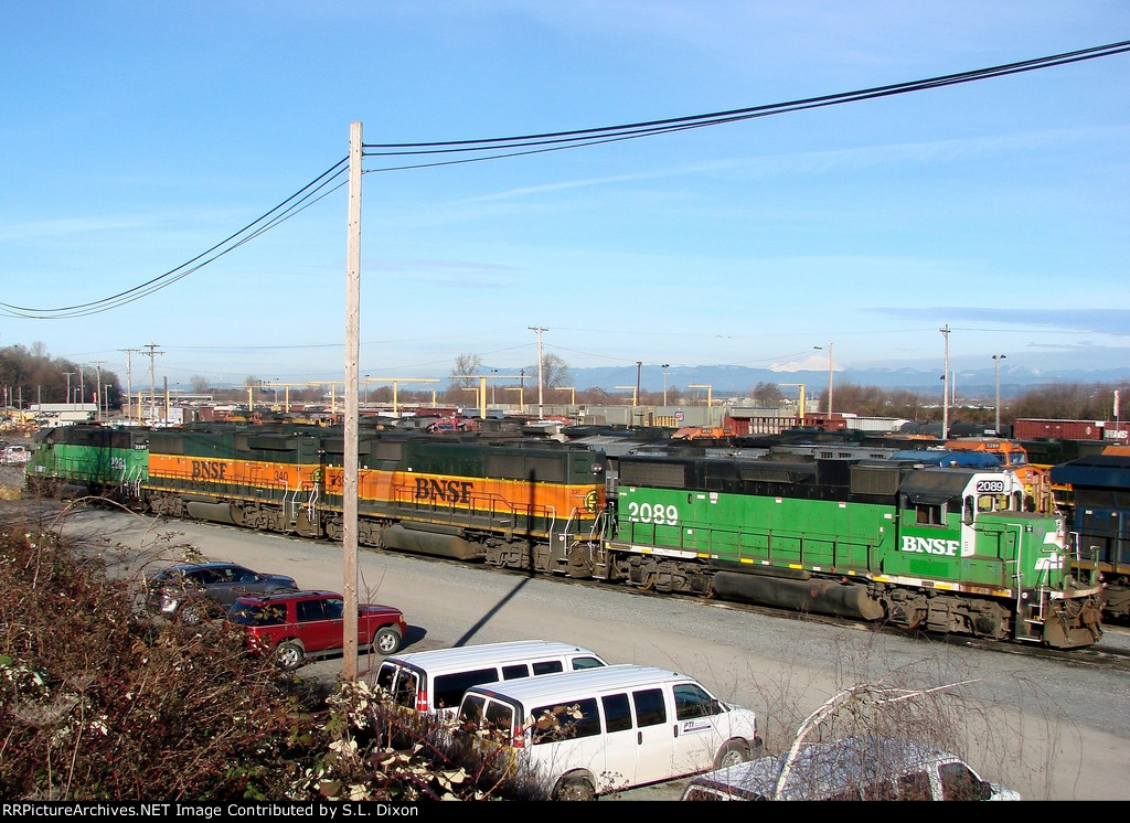 BNSF 2089-337-340-2281